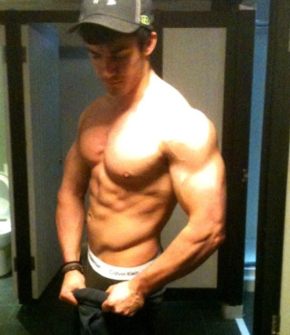 How Harry Used Bigger Leaner Stronger to Gain 20 Pounds of Muscle ...