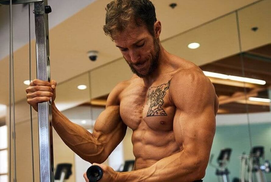 Eric Helms’s Novice Bodybuilding Program: Expert Guide | Legion