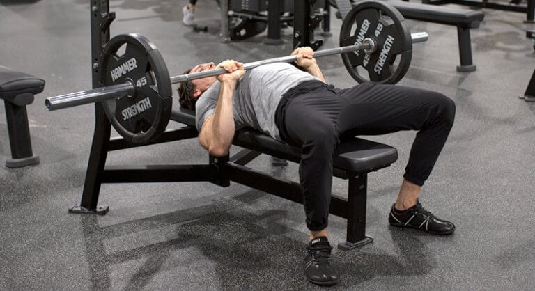 7 Best Close-Grip Bench Press Alternatives for Triceps Mass